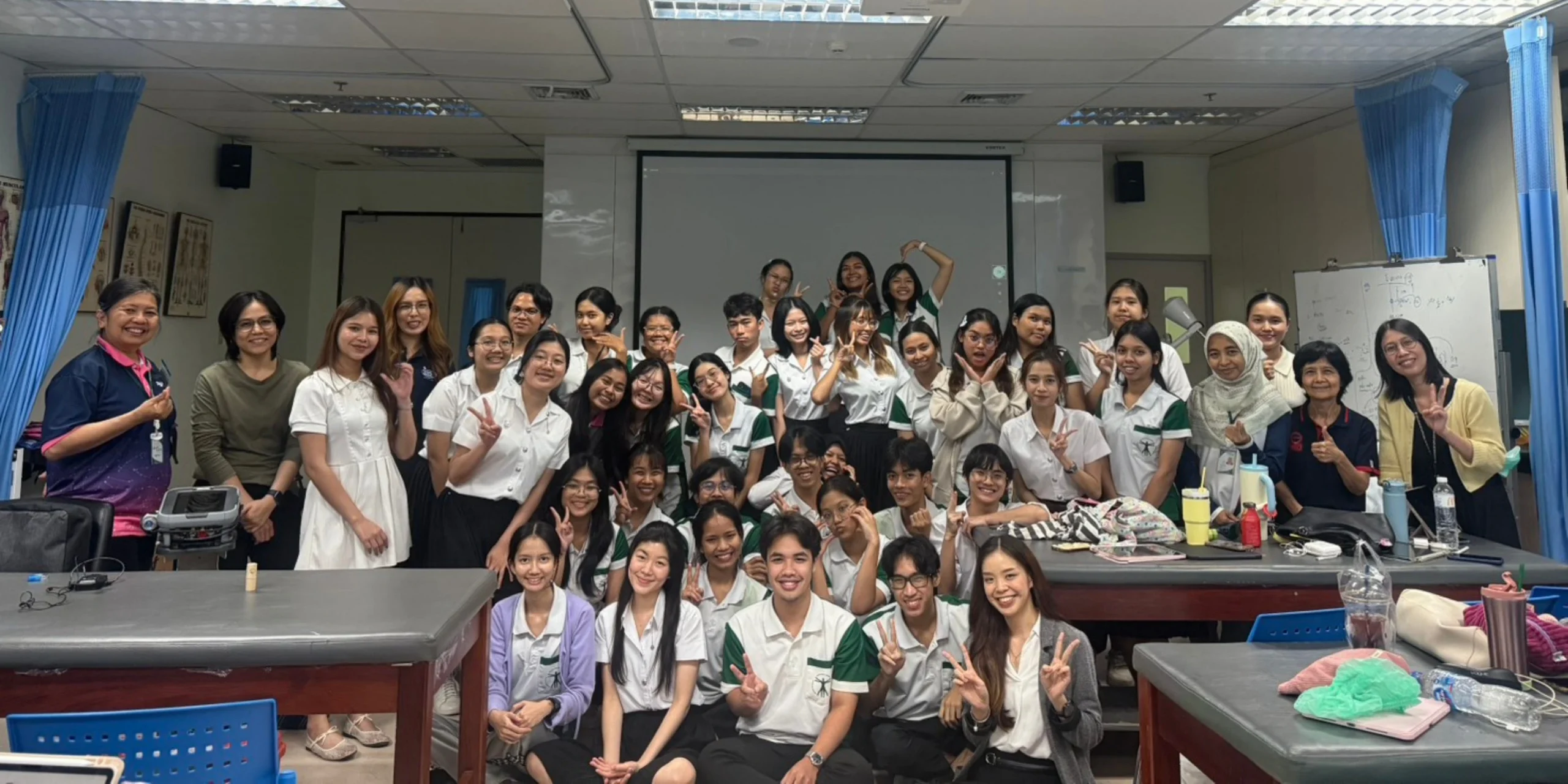 IMS จัดอบรม Shockwave (MP100) & High Power Laser (M-Hi) แก่นักศึกษา ...